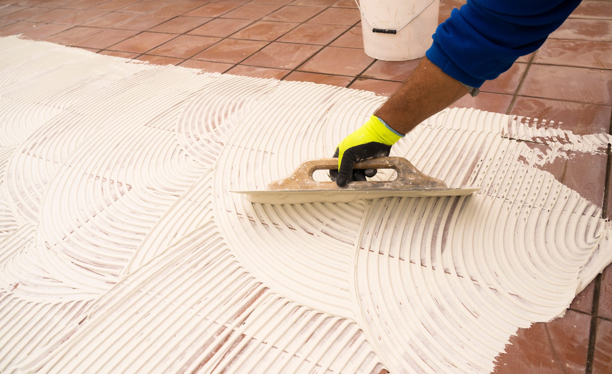 Tile-on-Tile Renovation? Pick the Right Tile Adhesive